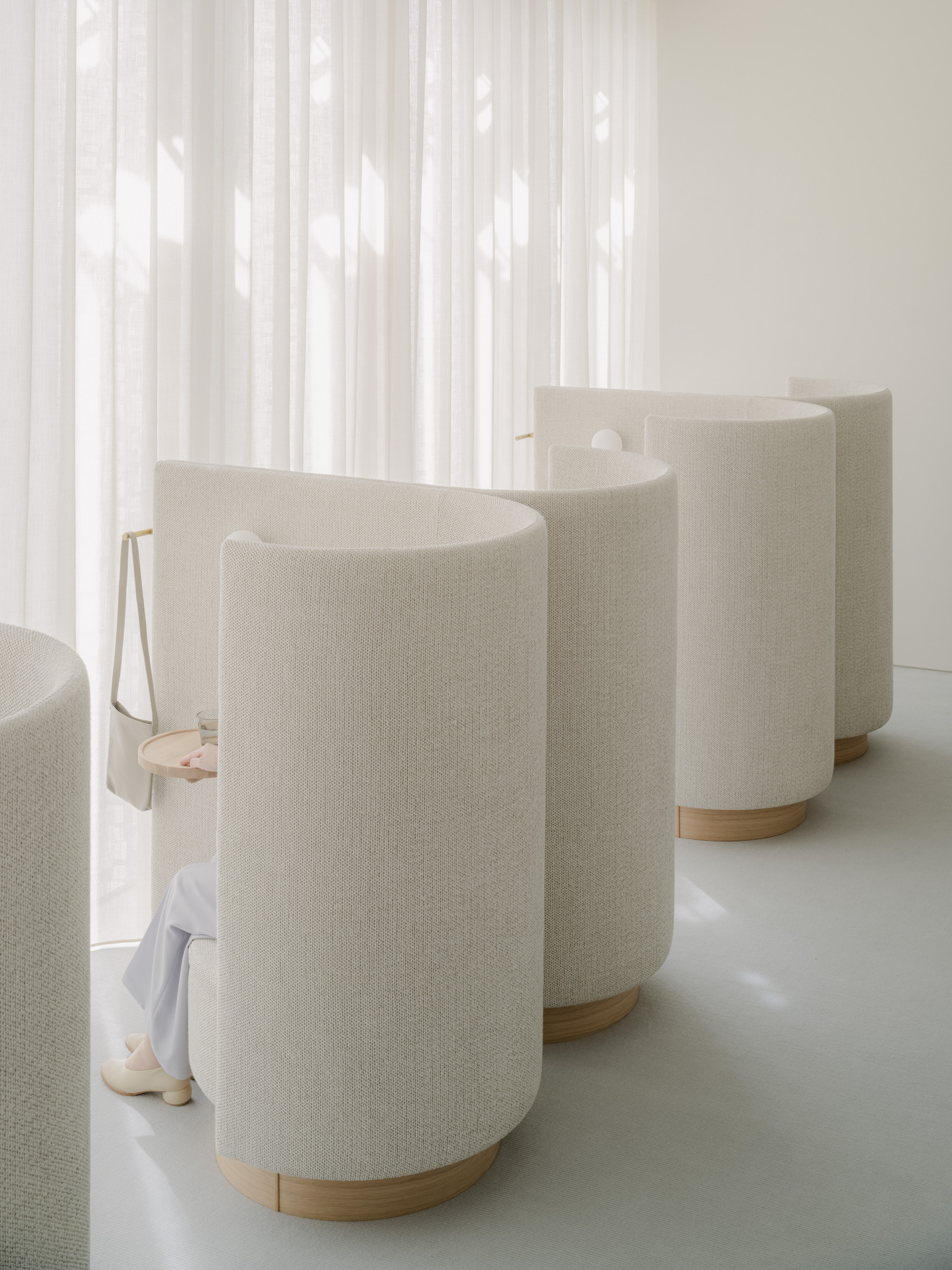 ALOOP CLINIC & LAB | KEIJI ASHIZAWA DESIGN